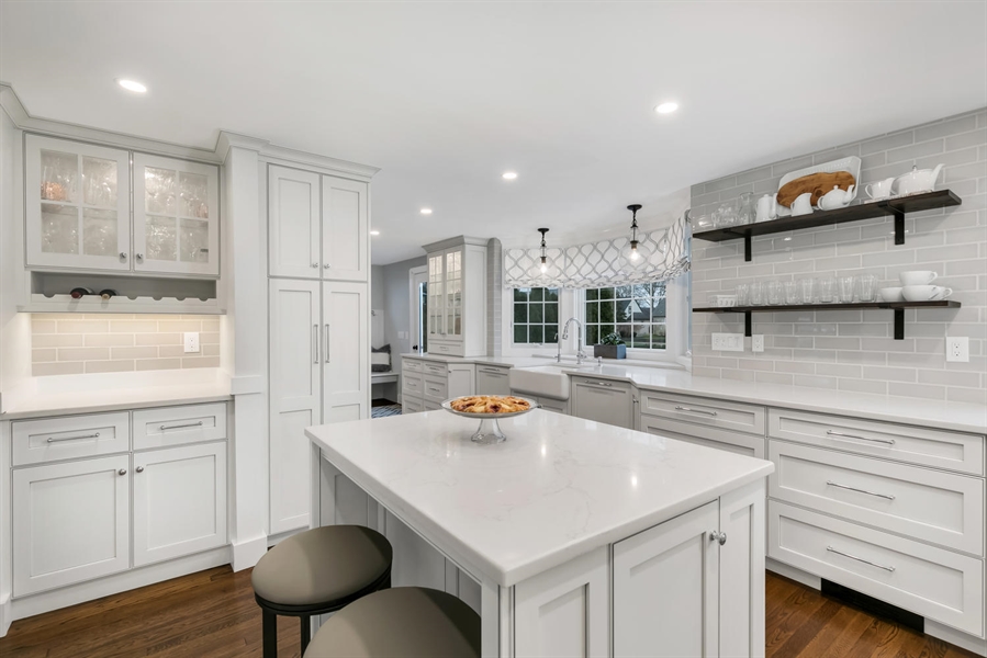 | Design Line Kitchens