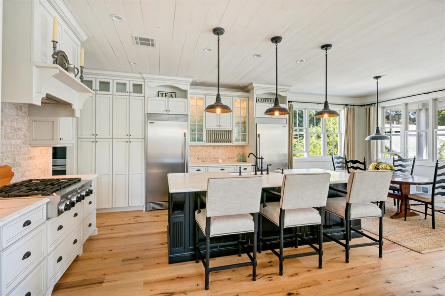 | Design Line Kitchens